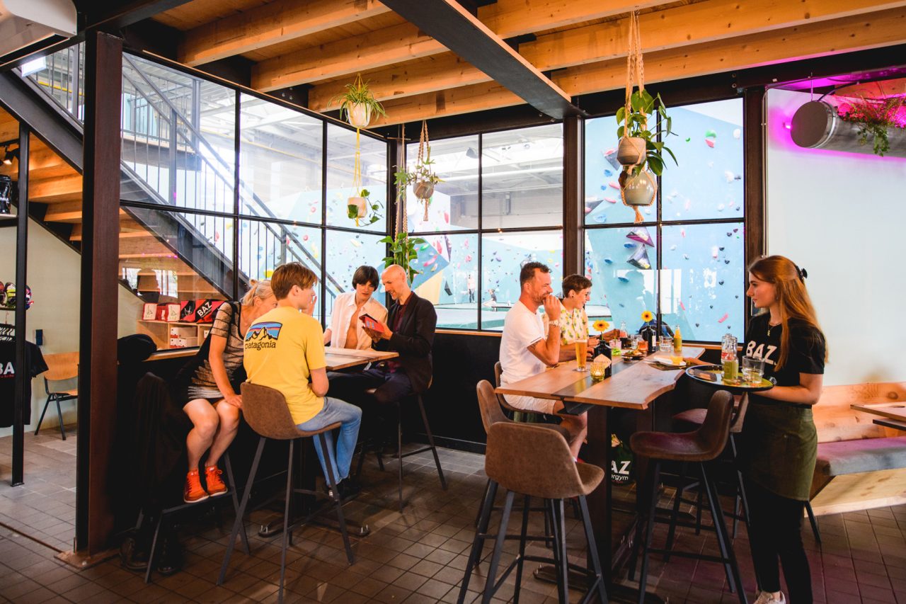 BAZ Bouldergym | Bouldergym en Restaurant aan de Zaan